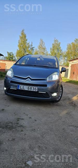 Pelēks Citroen c4-picasso 2010 Rīga, ar dzinēja tilpumu 1.60 L un nobraukumu 365 tūkst. km par 2990 €, foto 8 vietnē AUTOMOTO.COM.LV