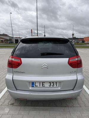 Grey Citroen c4-picasso 2010 in Taurage, with an engine capacity of 1.56 L and mileage of 325 thousand km for 1360 €, photo 5 on AUTOMOTO.COM.LV