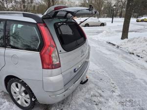 Pelēks Citroen c4-picasso 2011 Rīga, ar dzinēja tilpumu 1.60 L un nobraukumu 187 tūkst. km par 3950 €, foto 19 vietnē AUTOMOTO.COM.LV