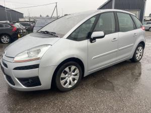 Grey Citroen c4-picasso 2011 in Kaunas, with an engine capacity of 1.60 L and mileage of 335 thousand km for 2450 €, photo  on AUTOMOTO.COM.LV