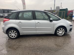 Grey Citroen c4-picasso 2011 in Kaunas, with an engine capacity of 1.60 L and mileage of 335 thousand km for 2450 €, photo 5 on AUTOMOTO.COM.LV