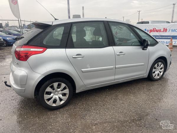 Grey Citroen c4-picasso 2011 in Kaunas, with an engine capacity of 1.60 L and mileage of 335 thousand km for 2450 €, photo 8 on AUTOMOTO.COM.LV
