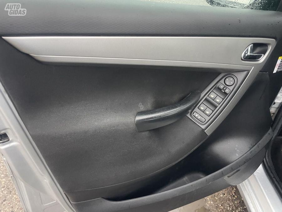 Grey Citroen c4-picasso 2011 in Kaunas, with an engine capacity of 1.60 L and mileage of 335 thousand km for 2450 €, photo 18 on AUTOMOTO.COM.LV