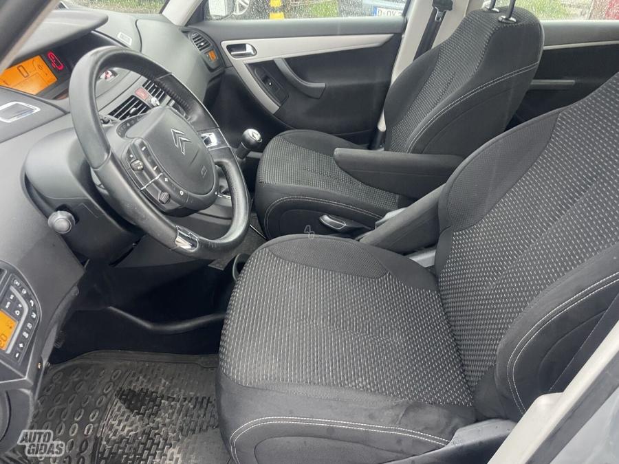 Grey Citroen c4-picasso 2011 in Kaunas, with an engine capacity of 1.60 L and mileage of 335 thousand km for 2450 €, photo 19 on AUTOMOTO.COM.LV