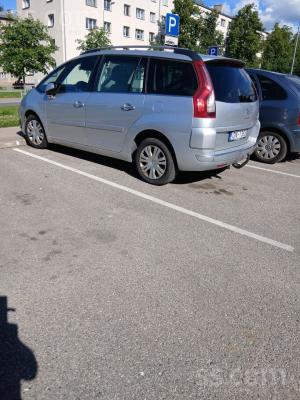 Pelēks Citroen c4-picasso 2011 Daugavpils, ar dzinēja tilpumu 1.60 L un nobraukumu 199 tūkst. km par 4150 €, foto 9 vietnē AUTOMOTO.COM.LV
