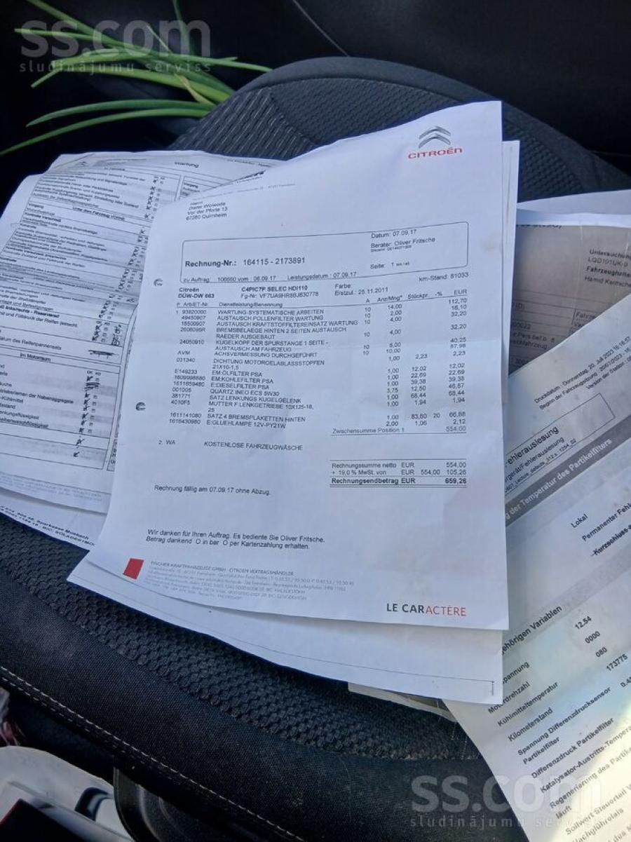 Pelēks Citroen c4-picasso 2011 Daugavpils, ar dzinēja tilpumu 1.60 L un nobraukumu 199 tūkst. km par 4150 €, foto 16 vietnē AUTOMOTO.COM.LV