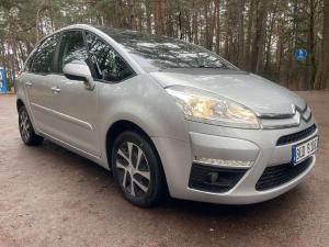 Grey Citroen c4-picasso 2012 in Kaunas, with an engine capacity of 1.56 L and mileage of 260 thousand km for 3450 €, photo 13 on AUTOMOTO.COM.LV