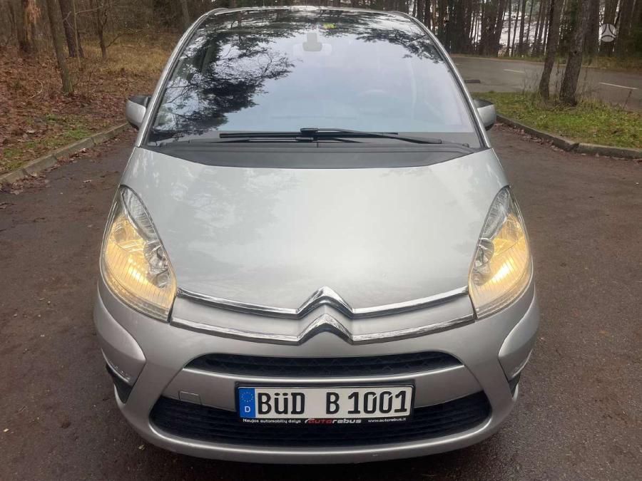 Grey Citroen c4-picasso 2012 in Kaunas, with an engine capacity of 1.56 L and mileage of 260 thousand km for 3450 €, photo 14 on AUTOMOTO.COM.LV