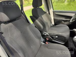 Pelēks Citroen c4-picasso 2012 Daugavpils, ar dzinēja tilpumu 1.60 L un nobraukumu 197 tūkst. km par 3470 €, foto 8 vietnē AUTOMOTO.COM.LV