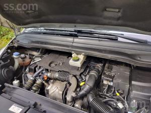 Pelēks Citroen c4-picasso 2012 Daugavpils, ar dzinēja tilpumu 1.60 L un nobraukumu 197 tūkst. km par 3470 €, foto 18 vietnē AUTOMOTO.COM.LV