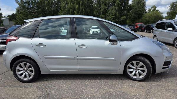 Pelēks Citroen c4-picasso 2012 Tauragė, ar dzinēja tilpumu 2.00 L un nobraukumu 250 tūkst. km par 3300 €, foto 4 vietnē AUTOMOTO.COM.LV
