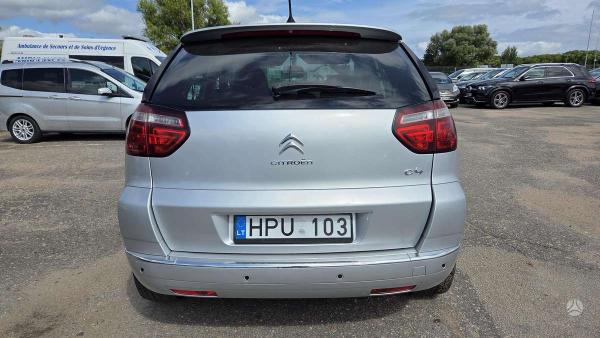 Pelēks Citroen c4-picasso 2012 Tauragė, ar dzinēja tilpumu 2.00 L un nobraukumu 250 tūkst. km par 3300 €, foto 6 vietnē AUTOMOTO.COM.LV