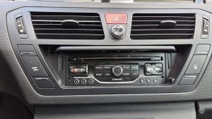 Grey Citroen c4-picasso 2012 in Taurage, with an engine capacity of 2.00 L and mileage of 250 thousand km for 3300 €, photo 25 on AUTOMOTO.COM.LV