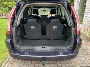 Grey Citroen c4-picasso 2012 in Kaunas, with an engine capacity of 1.60 L and mileage of 208 thousand km for 2700 €, photo 6 on AUTOMOTO.COM.LV
