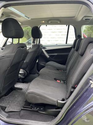 Grey Citroen c4-picasso 2012 in Kaunas, with an engine capacity of 1.60 L and mileage of 208 thousand km for 2700 €, photo 12 on AUTOMOTO.COM.LV
