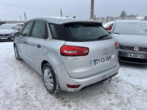 Grey Citroen c4-picasso 2013 in Taurage, with an engine capacity of 1.56 L and mileage of 263 thousand km for 3300 €, photo 8 on AUTOMOTO.COM.LV