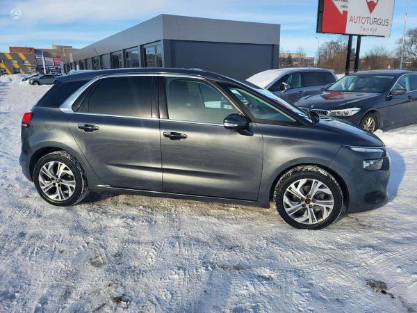 Pelēks Citroen c4-picasso 2013 Tauragė, ar dzinēja tilpumu 1.56 L un nobraukumu 248 tūkst. km par 5200 €, foto 4 vietnē AUTOMOTO.COM.LV