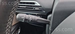 Grey Citroen c4-picasso 2013 in Daugavpils, with an engine capacity of 1.60 L and mileage of 161 thousand km for 5350 €, photo 15 on AUTOMOTO.COM.LV