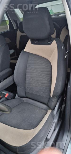 Grey Citroen c4-picasso 2013 in Daugavpils, with an engine capacity of 1.60 L and mileage of 161 thousand km for 5350 €, photo 20 on AUTOMOTO.COM.LV