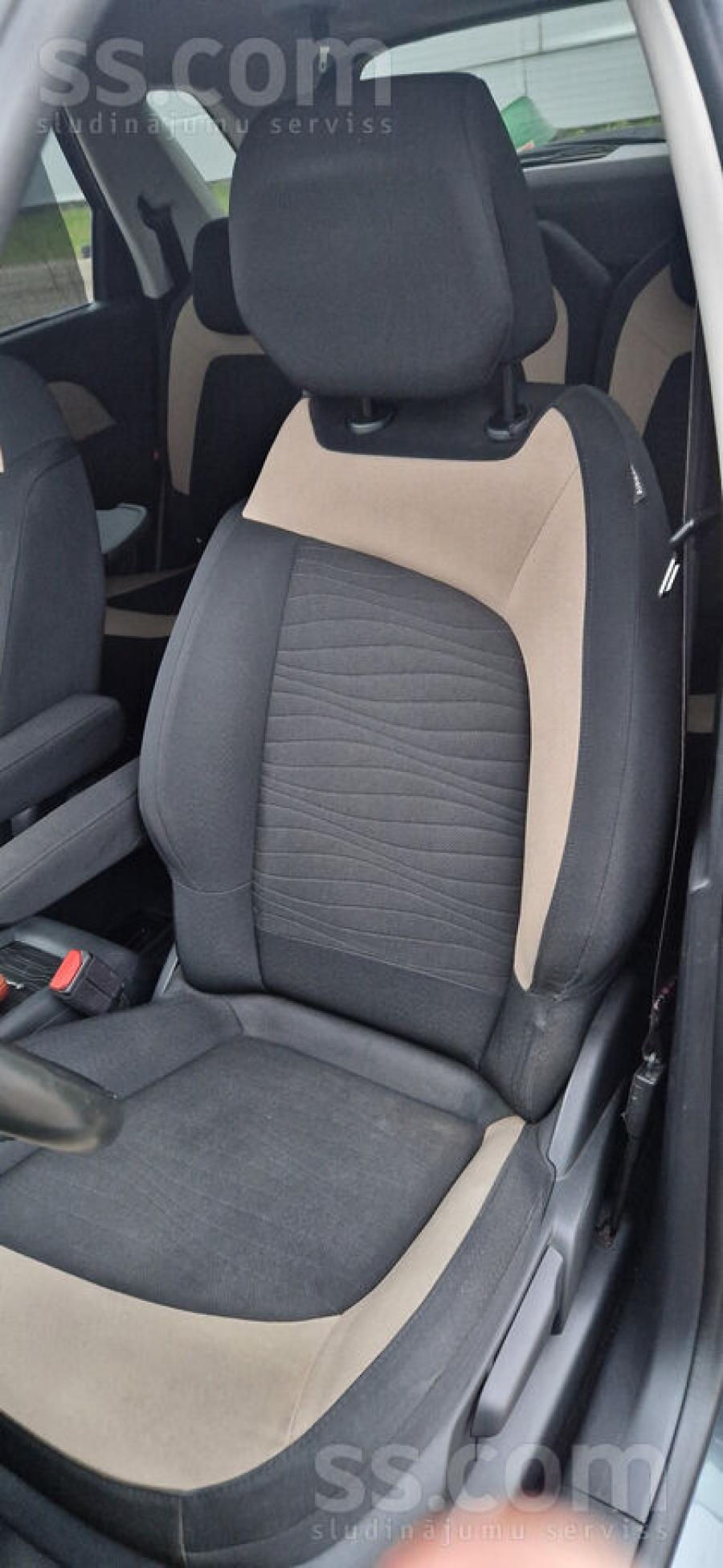 Grey Citroen c4-picasso 2013 in Daugavpils, with an engine capacity of 1.60 L and mileage of 161 thousand km for 5350 €, photo 20 on AUTOMOTO.COM.LV