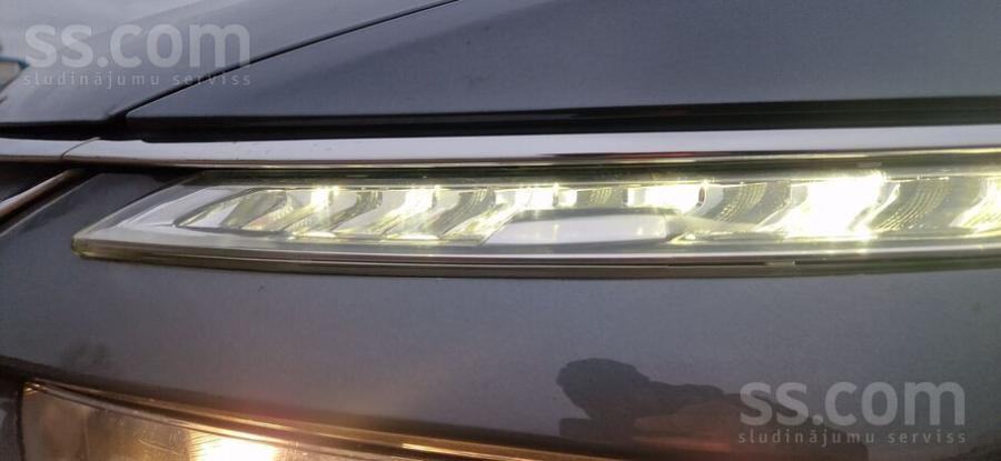Grey Citroen c4-picasso 2013 in Daugavpils, with an engine capacity of 1.60 L and mileage of 161 thousand km for 5350 €, photo 32 on AUTOMOTO.COM.LV