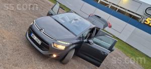 Grey Citroen c4-picasso 2013 in Daugavpils, with an engine capacity of 1.60 L and mileage of 161 thousand km for 5350 €, photo 35 on AUTOMOTO.COM.LV