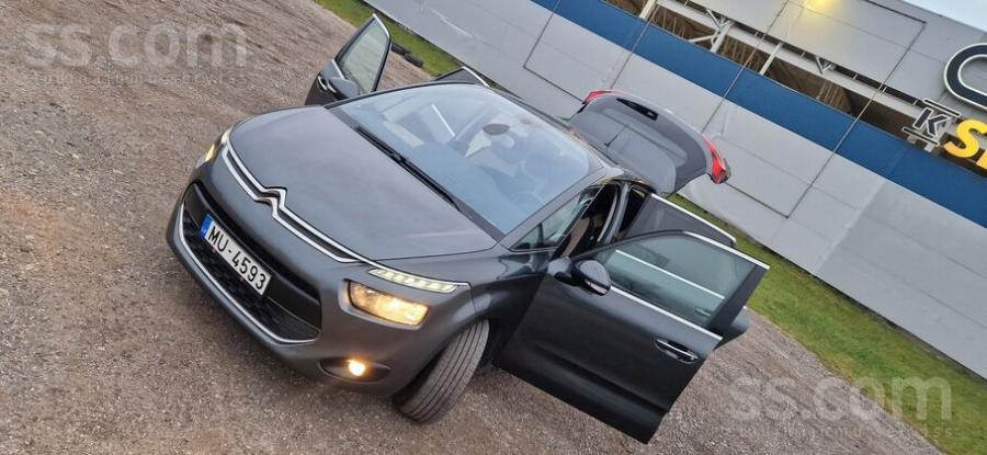 Grey Citroen c4-picasso 2013 in Daugavpils, with an engine capacity of 1.60 L and mileage of 161 thousand km for 5350 €, photo 35 on AUTOMOTO.COM.LV