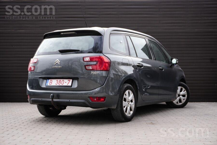 Pelēks Citroen c4-picasso 2013 Rīga, ar dzinēja tilpumu 1.60 L un nobraukumu 240 tūkst. km par 6290 €, foto 4 vietnē AUTOMOTO.COM.LV