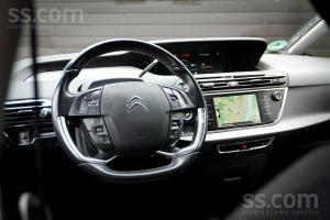 Pelēks Citroen c4-picasso 2013 Rīga, ar dzinēja tilpumu 1.60 L un nobraukumu 240 tūkst. km par 6290 €, foto 6 vietnē AUTOMOTO.COM.LV
