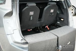 Pelēks Citroen c4-picasso 2013 Rīga, ar dzinēja tilpumu 1.60 L un nobraukumu 240 tūkst. km par 6290 €, foto 9 vietnē AUTOMOTO.COM.LV