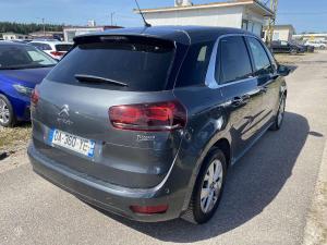 Pelēks Citroen c4-picasso 2013 Viļņa, ar dzinēja tilpumu 1.56 L un nobraukumu 264 tūkst. km par 5450 €, foto 6 vietnē AUTOMOTO.COM.LV