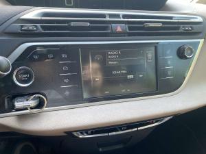 Pelēks Citroen c4-picasso 2013 Viļņa, ar dzinēja tilpumu 1.56 L un nobraukumu 264 tūkst. km par 5450 €, foto 11 vietnē AUTOMOTO.COM.LV
