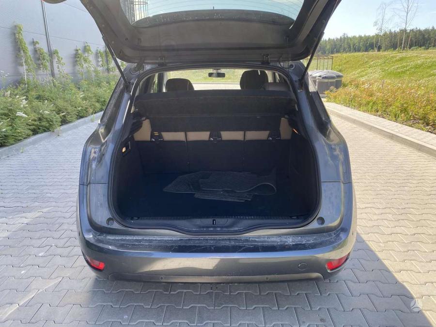 Pelēks Citroen c4-picasso 2013 Viļņa, ar dzinēja tilpumu 1.56 L un nobraukumu 264 tūkst. km par 5450 €, foto 16 vietnē AUTOMOTO.COM.LV