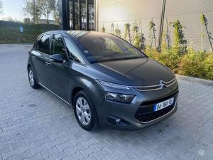 Pelēks Citroen c4-picasso 2013 Viļņa, ar dzinēja tilpumu 1.56 L un nobraukumu 264 tūkst. km par 5400 €, foto  vietnē AUTOMOTO.COM.LV