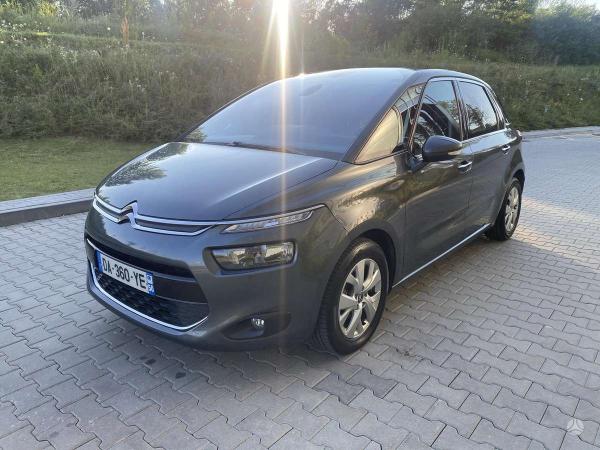 Grey Citroen c4-picasso 2013 in Vilnius, with an engine capacity of 1.56 L and mileage of 264 thousand km for 5400 €, photo 5 on AUTOMOTO.COM.LV