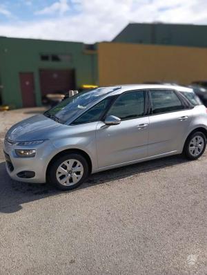 Grey Citroen c4-picasso 2013 in Taurage, with an engine capacity of 1.60 L and mileage of 260 thousand km for 3900 €, photo 5 on AUTOMOTO.COM.LV