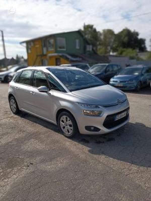Grey Citroen c4-picasso 2013 in Taurage, with an engine capacity of 1.60 L and mileage of 260 thousand km for 3900 €, photo 12 on AUTOMOTO.COM.LV
