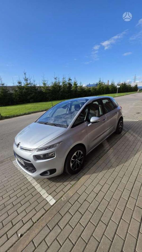 Pelēks Citroen c4-picasso 2013 Kauņa, ar dzinēja tilpumu 1.56 L un nobraukumu 256 tūkst. km par 3700 €, foto 4 vietnē AUTOMOTO.COM.LV