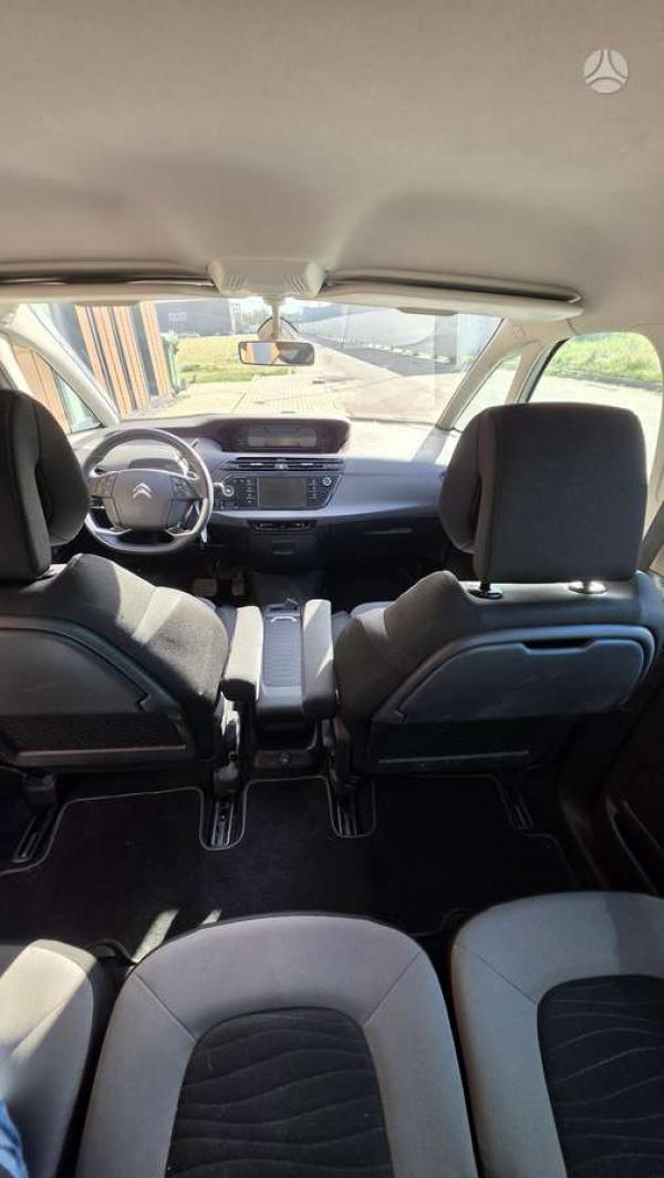 Pelēks Citroen c4-picasso 2013 Kauņa, ar dzinēja tilpumu 1.56 L un nobraukumu 256 tūkst. km par 3700 €, foto 11 vietnē AUTOMOTO.COM.LV