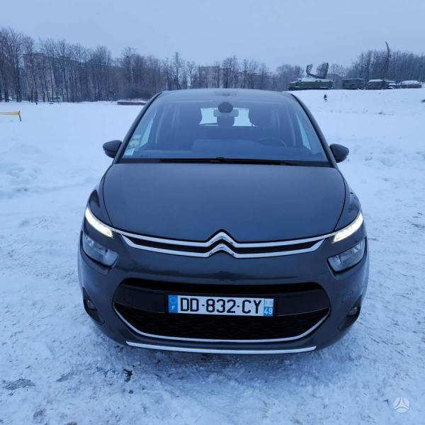 Grey Citroen c4-picasso 2014 in Kaunas, with an engine capacity of 1.56 L and mileage of 276 thousand km for 4650 €, photo 3 on AUTOMOTO.COM.LV