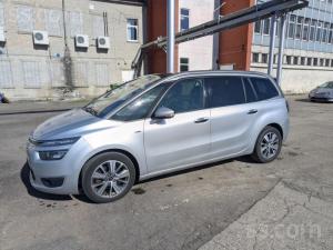 Grey Citroen c4-picasso 2014 in Riga, with an engine capacity of 2.00 L and mileage of 205 thousand km for 7400 €, photo 6 on AUTOMOTO.COM.LV