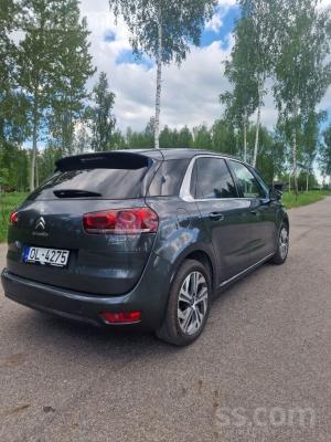 Pelēks Citroen c4-picasso 2014 Jelgava, ar dzinēja tilpumu 1.60 L un nobraukumu 231 tūkst. km par 6450 €, foto 9 vietnē AUTOMOTO.COM.LV