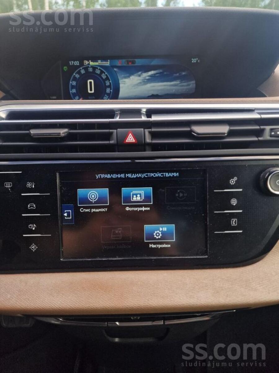 Pelēks Citroen c4-picasso 2014 Jelgava, ar dzinēja tilpumu 1.60 L un nobraukumu 231 tūkst. km par 6450 €, foto 14 vietnē AUTOMOTO.COM.LV