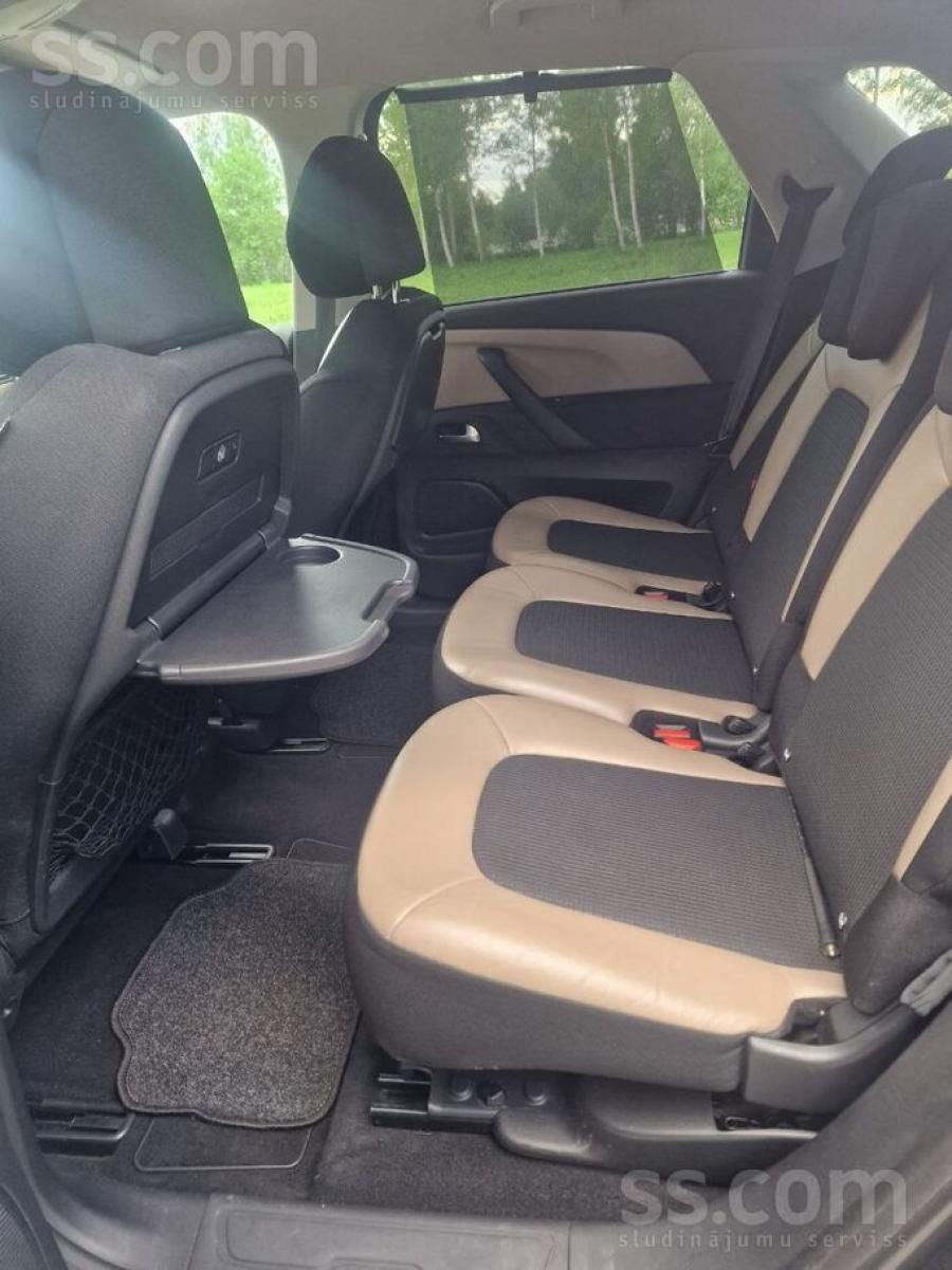Pelēks Citroen c4-picasso 2014 Jelgava, ar dzinēja tilpumu 1.60 L un nobraukumu 231 tūkst. km par 6450 €, foto 21 vietnē AUTOMOTO.COM.LV