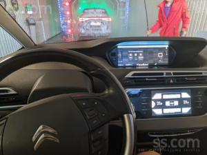 Grey Citroen c4-picasso 2014 in Riga, with an engine capacity of 2.00 L and mileage of 207 thousand km for 6900 €, photo 8 on AUTOMOTO.COM.LV