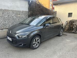 Grey Citroen c4-picasso 2014 in Rezekne, with an engine capacity of 1.60 L and mileage of 232 thousand km for 4600 €, photo  on AUTOMOTO.COM.LV