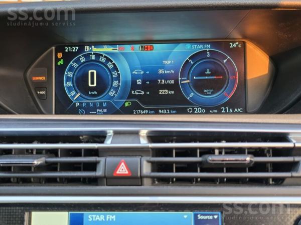Pelēks Citroen c4-picasso 2014 Rīga, ar dzinēja tilpumu 1.60 L un nobraukumu 218 tūkst. km par 4900 €, foto 6 vietnē AUTOMOTO.COM.LV