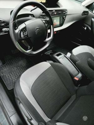 Grey Citroen c4-picasso 2014 in Siauliai, with an engine capacity of 1.56 L and mileage of 230 thousand km for 5500 €, photo 14 on AUTOMOTO.COM.LV
