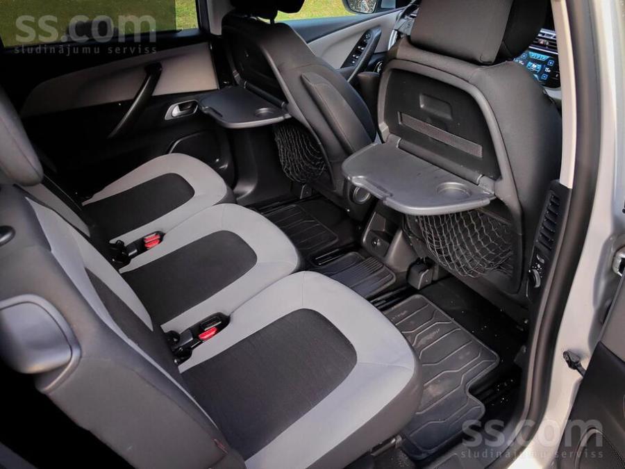 Grey Citroen c4-picasso 2014 in Jurmala, with an engine capacity of 2.00 L and mileage of 253 thousand km for 5990 €, photo 11 on AUTOMOTO.COM.LV