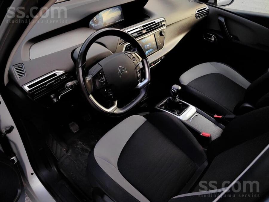 Grey Citroen c4-picasso 2014 in Jurmala, with an engine capacity of 2.00 L and mileage of 253 thousand km for 5990 €, photo 16 on AUTOMOTO.COM.LV